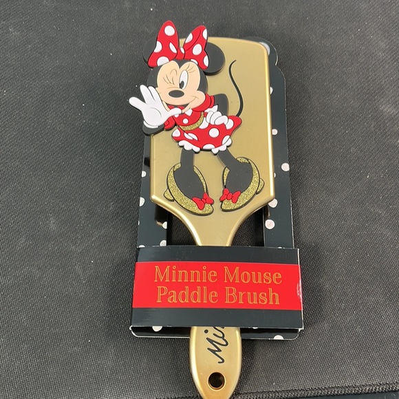 Disney | Hair | Disneys Minnie Mouse Paddle Brush | Poshmark